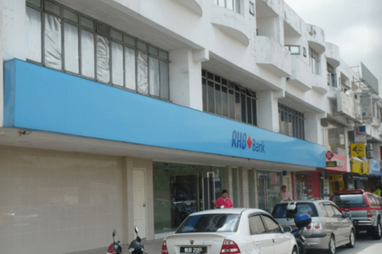 PETALING JAYA SERIES: SS24 Taman Megah - IpropFans