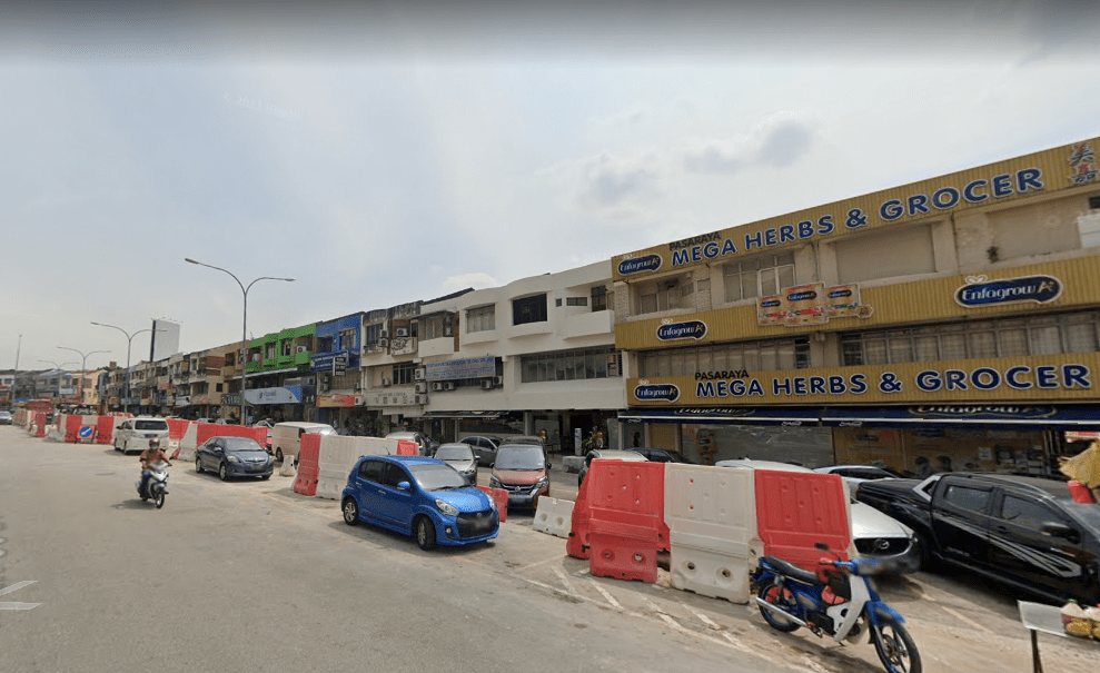 PETALING JAYA SERIES: SS24 Taman Megah - IpropFans